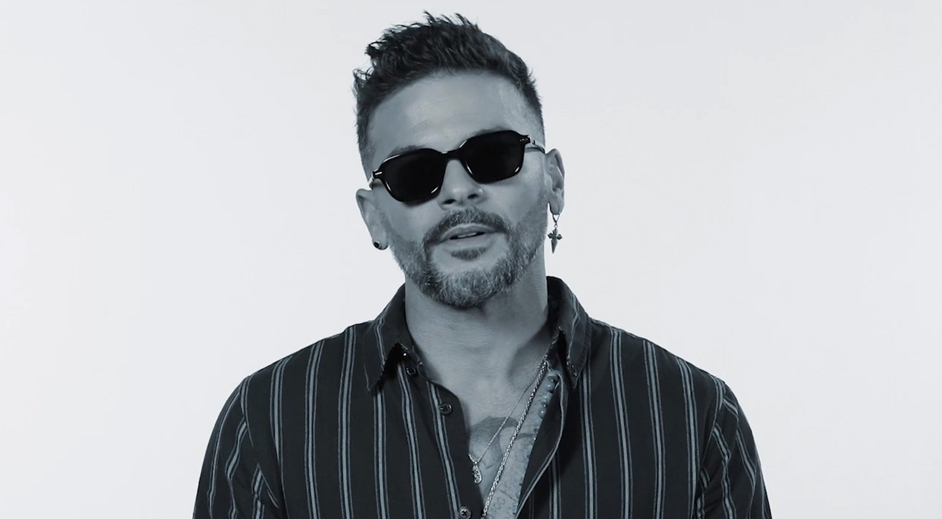 NYX Video Awards | Entertainment A Tiny Audience...